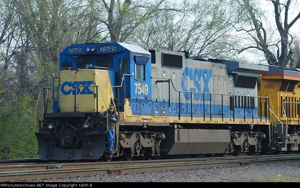 CSX 7549